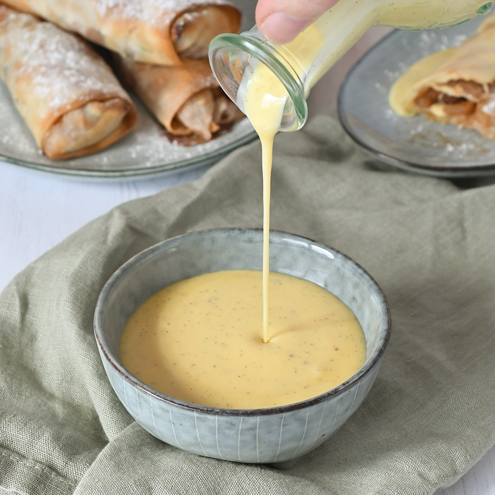Vanilla sauce recipe - In Laura's Bakery