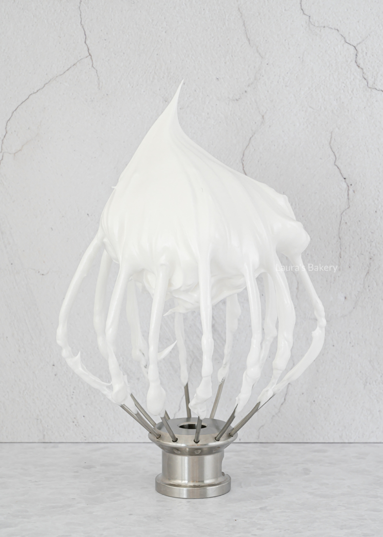 How to make Italian meringue (easy recipe) - In Laura's Bakery