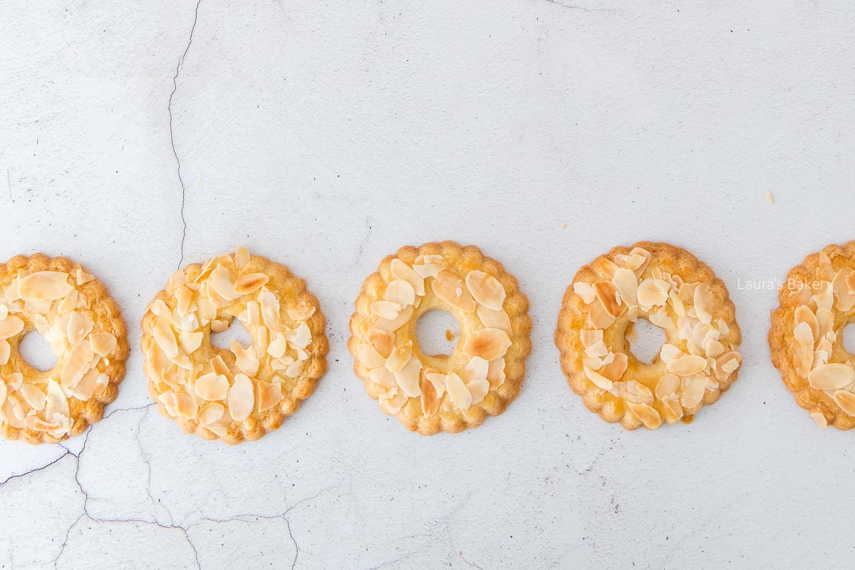 Dutch Christmas Wreath Cookies (Kerstkransjes) - In Laura's Bakery